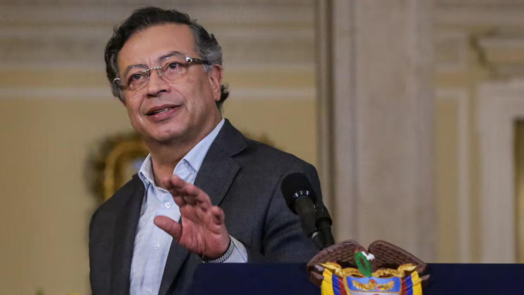 Petro reveló qué cambios le haría a la Constitución Política de 1991 ...
